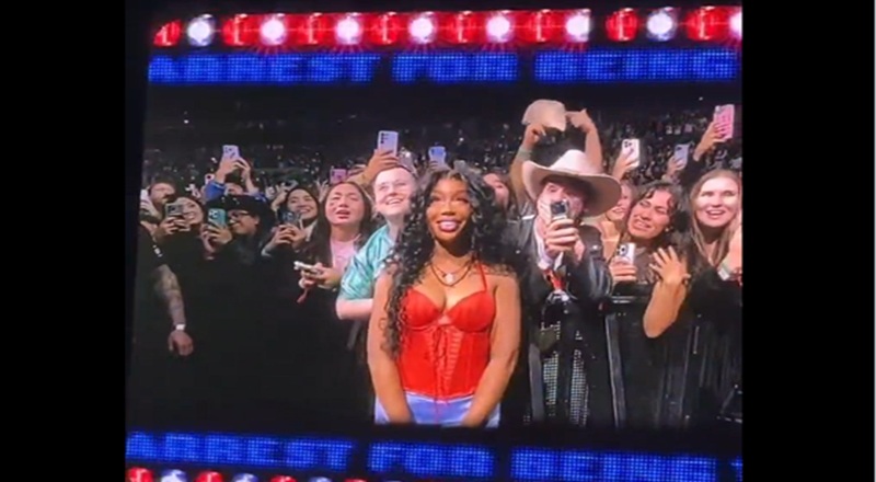 Sabrina Carpenter stages playful “arrest” of SZA for being too hot ...