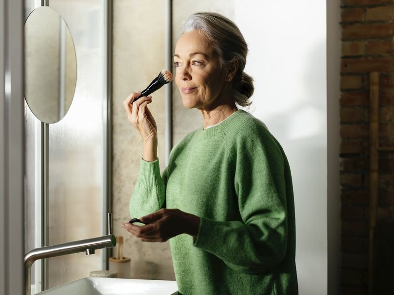 Falten? Sofort verschwunden! Dank dieser beliebten Anti-Aging-Foundation