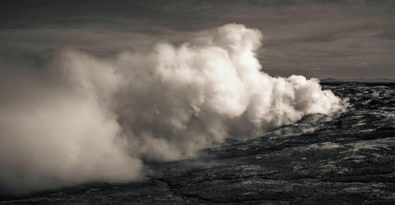 World’s First 752°F Geothermal Well Reached 2 Miles Into Active Volcano ...