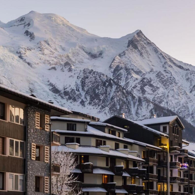 Freddo artico sull'Italia, prime nevi anche a bassa quota. In Val ...