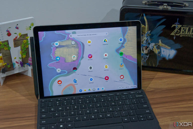 This operating system saved my wife's old Surface Go, and it's not what ...