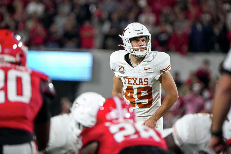 What time does the Arkansas vs. Texas game start? See kickoff time, TV ...