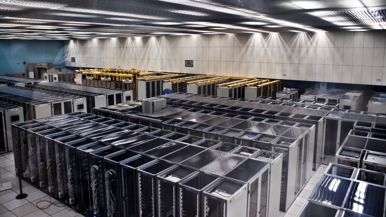 Massive California data centers sit empty for years to come