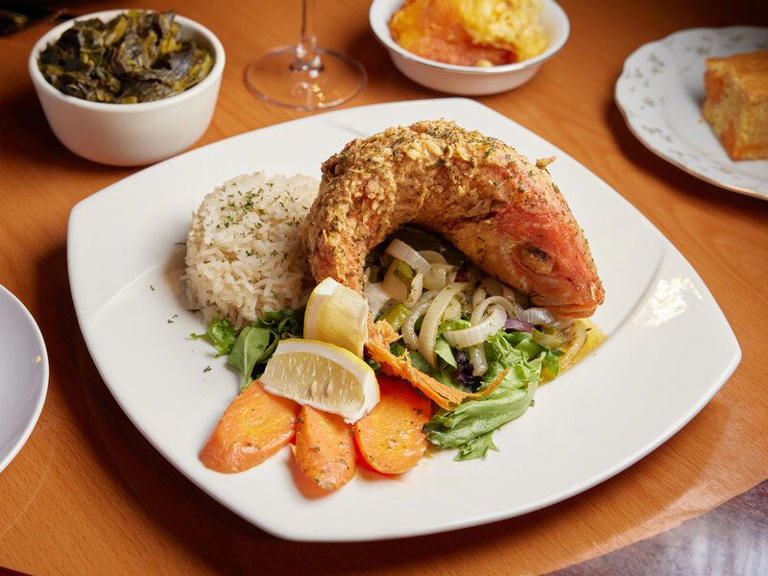 18 Times New York Proves Chicken N’Fried Steak Still Hits The Spot