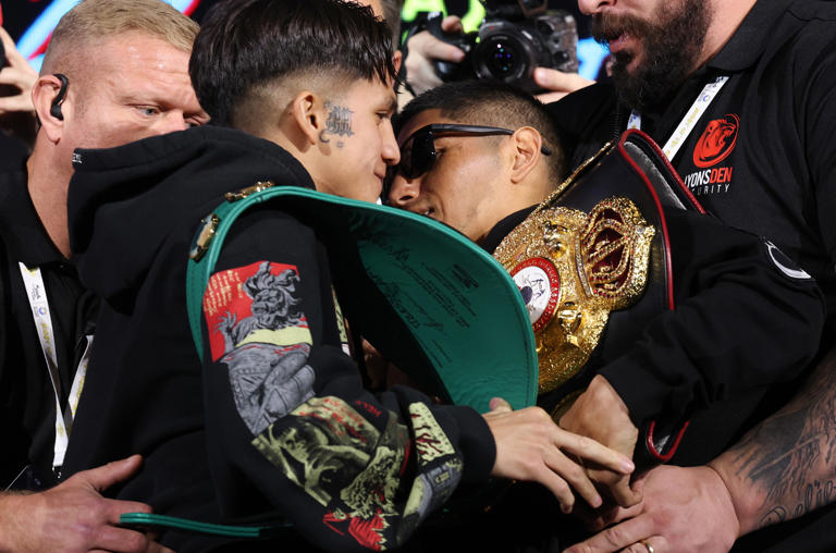 Benavidez vs. Yarde start time, full fight card details | Night Of ...