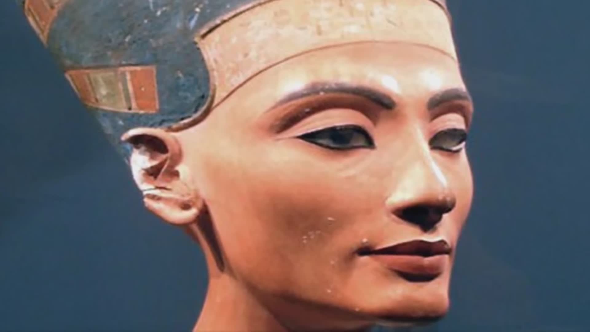 25 archaeological controversies that have scholars completely divided