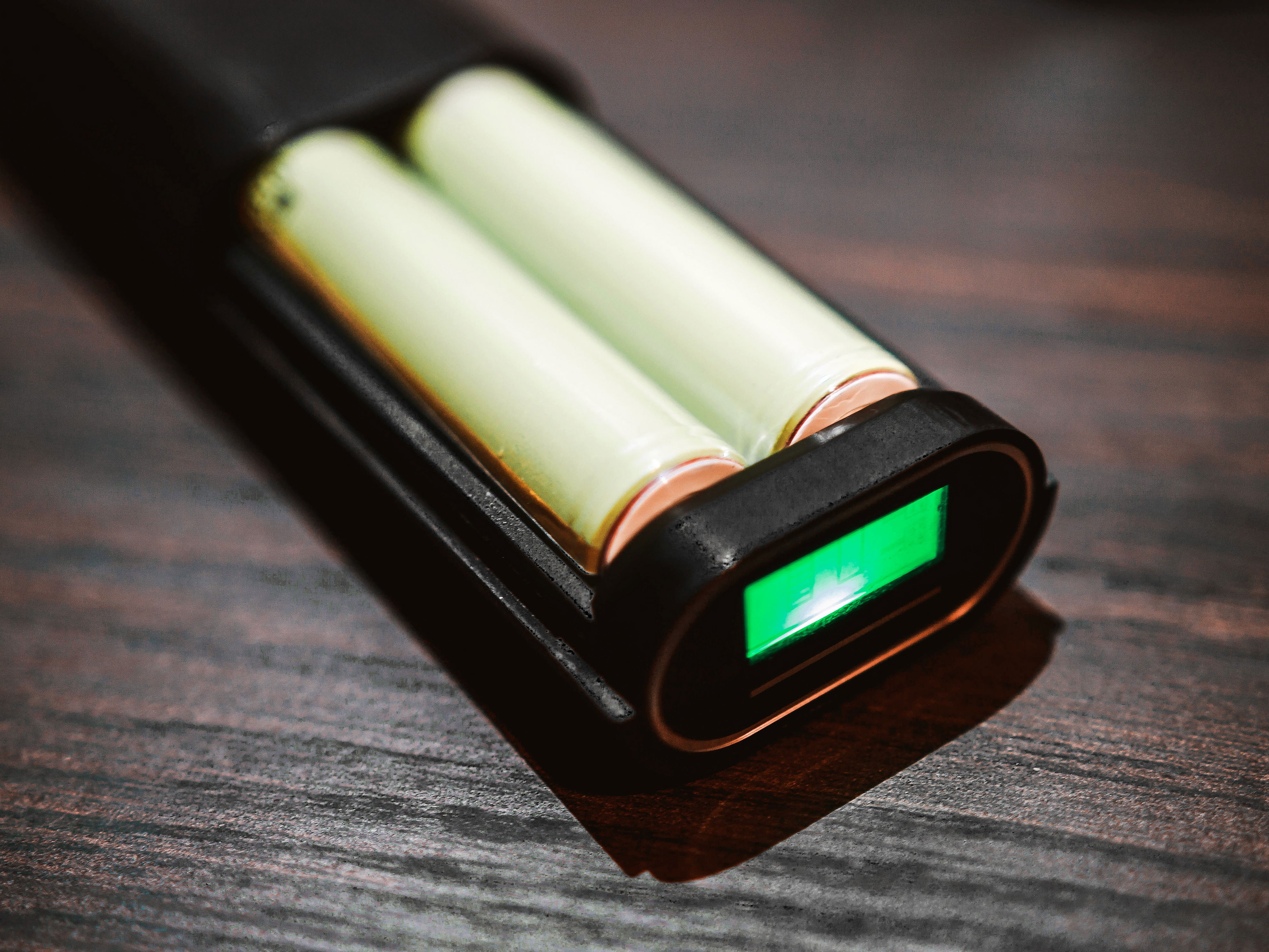 How to Spot a Counterfeit Lithium-Ion Battery