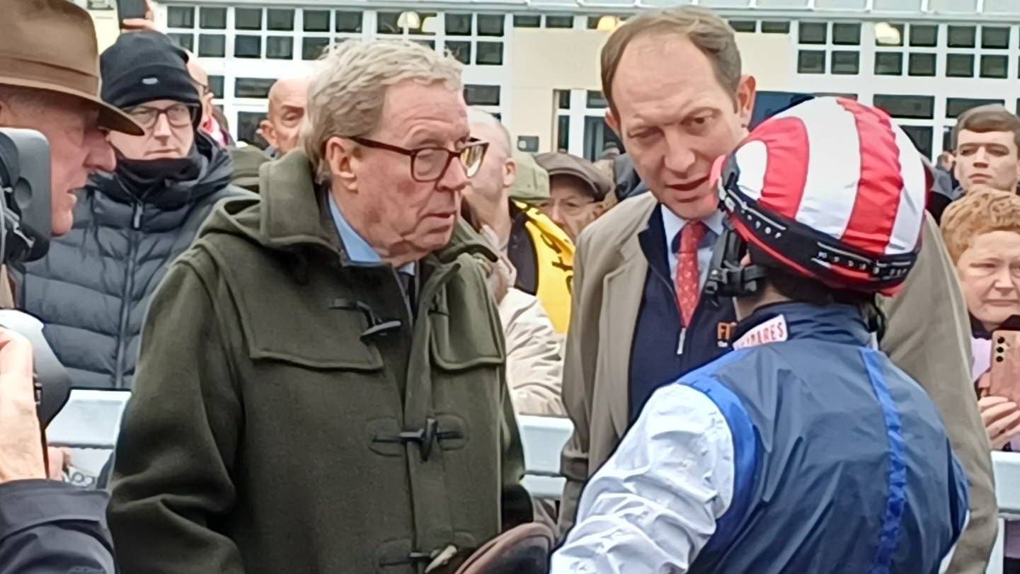 The Jukebox Man brilliant for Harry Redknapp at Haydock