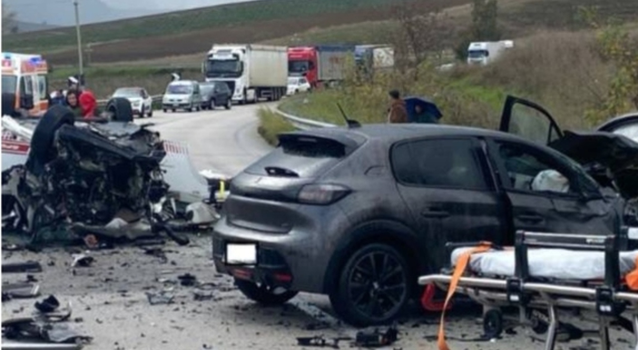 Scontro tra auto a Palermo, Kevin Di Paola muore sul colpo: aveva 18 ...