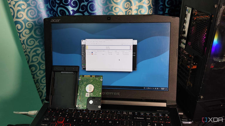 I turned an old laptop into the perfect Linux box for my home lab