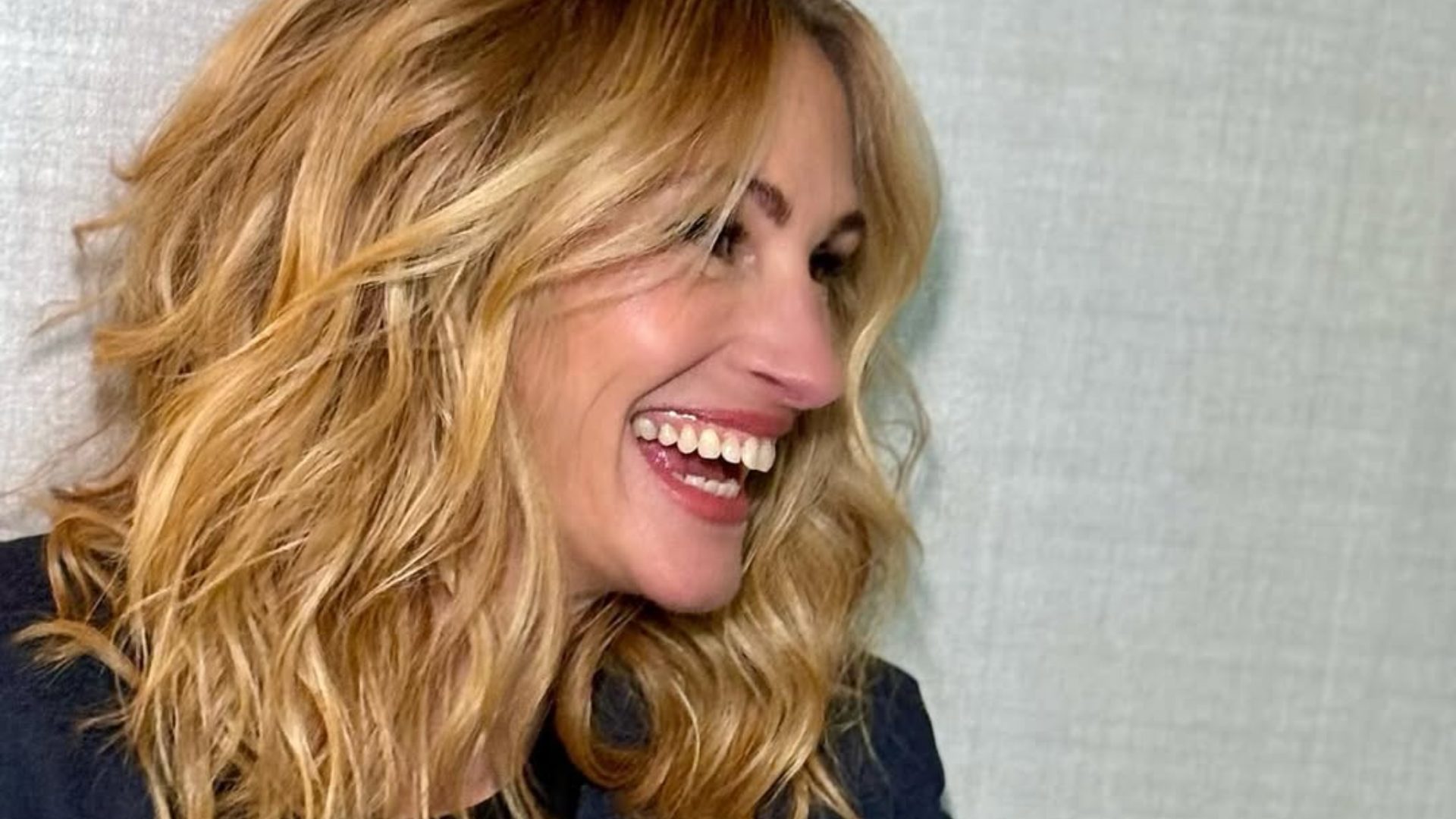 Julia Roberts begeistert mit ihrer neuen Haarfarbe