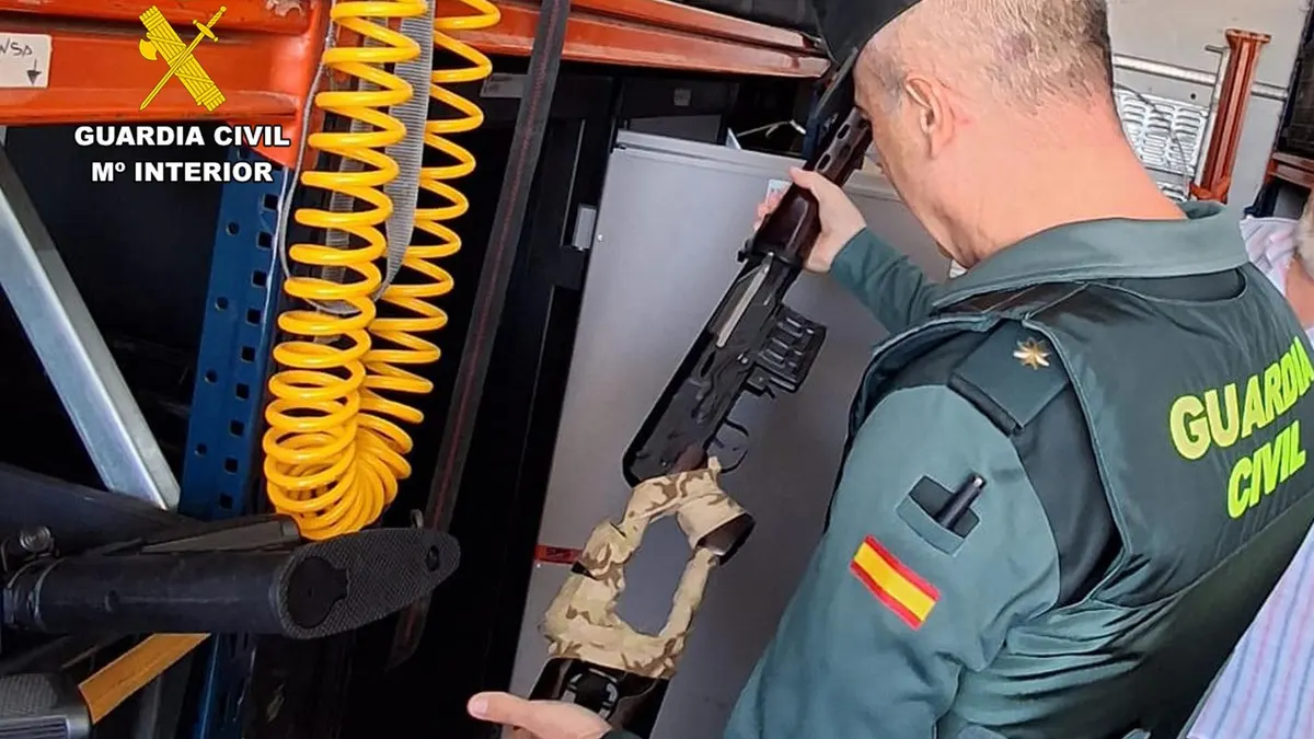 La Guardia Civil inspecciona los medios utilizados en el rodaje en ...