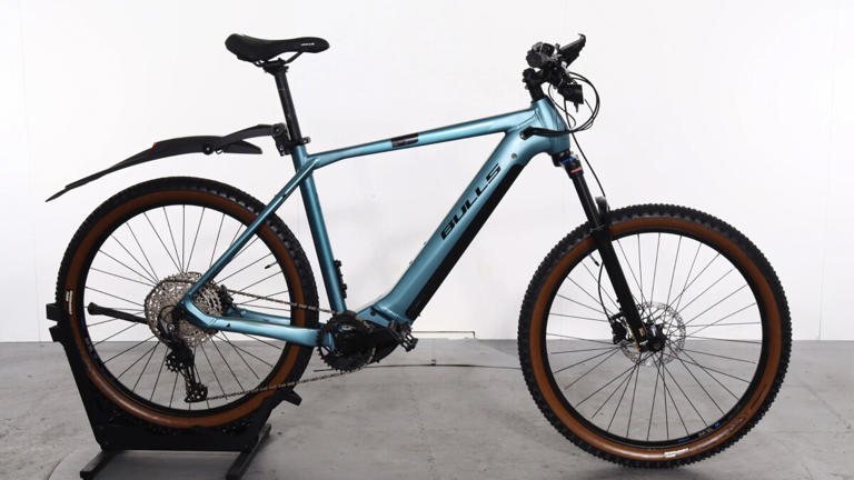 Black Friday macht es möglich: Testsieger-E-Bikes unter 2.000 Euro