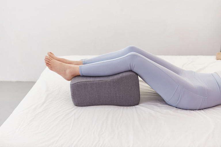 Chiropractor shares best sleeping position for people who sit down all day