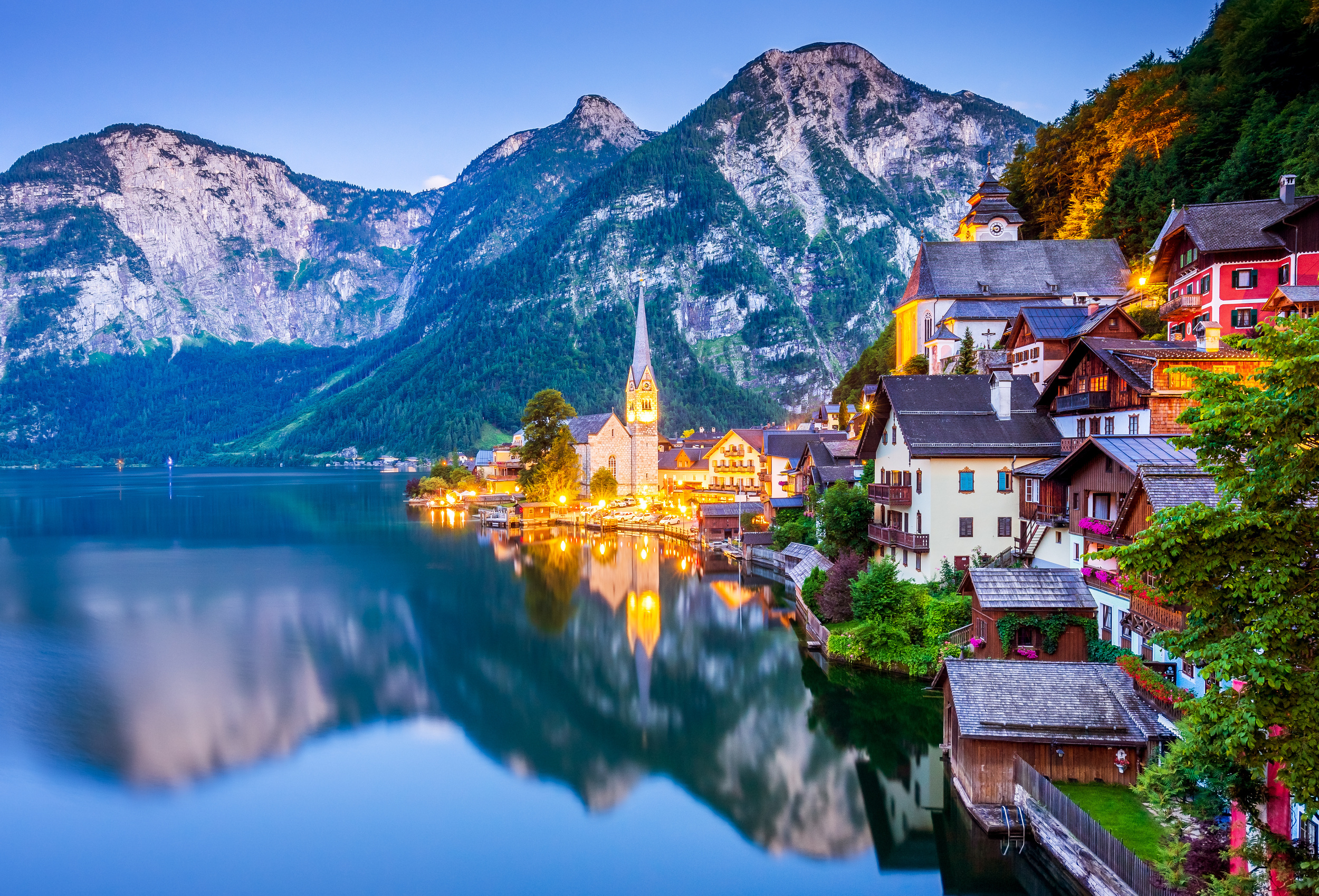 20 small towns to add to your travel bucket list