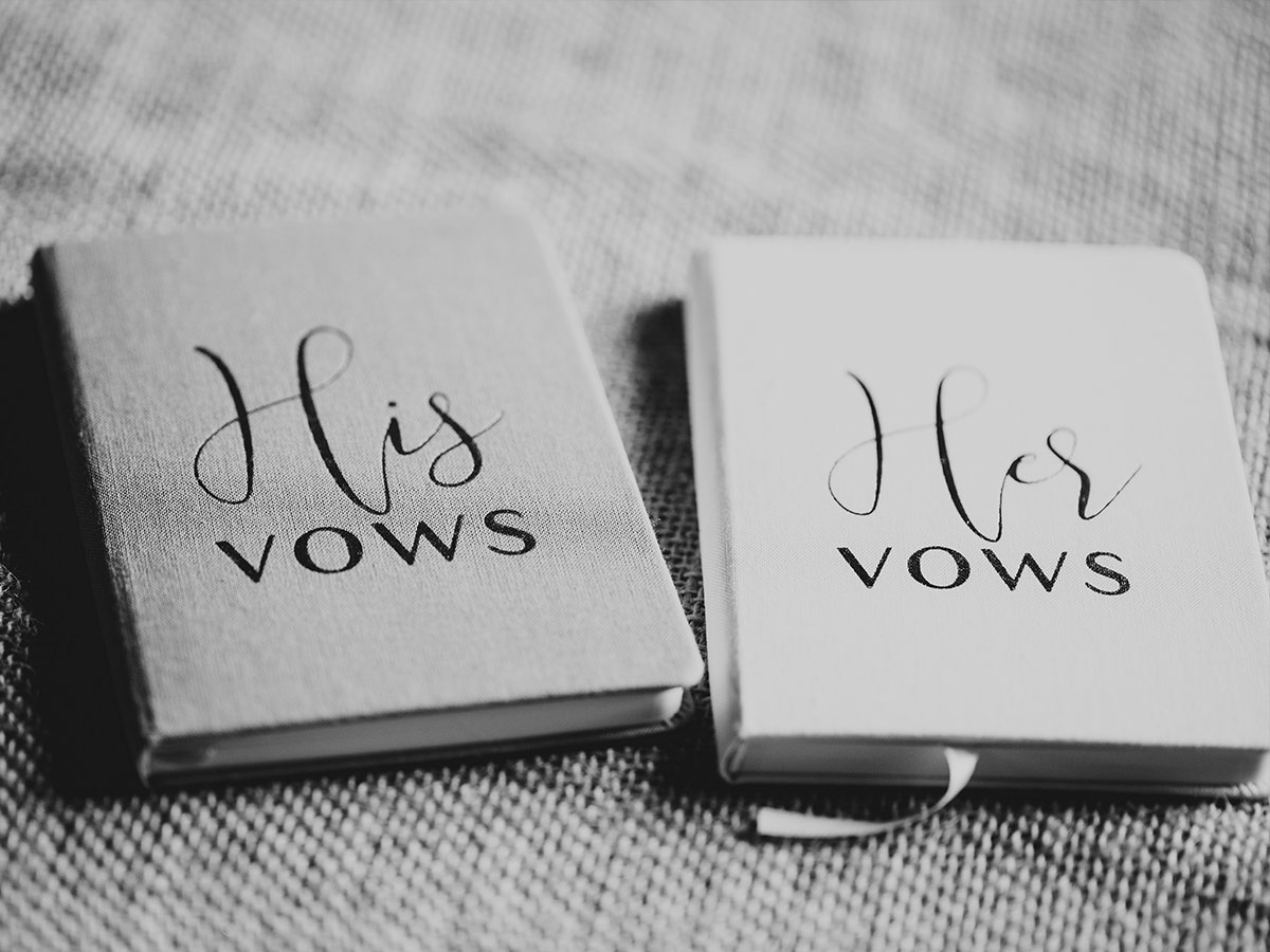 Unique alternatives to traditional wedding rings that look much better ...