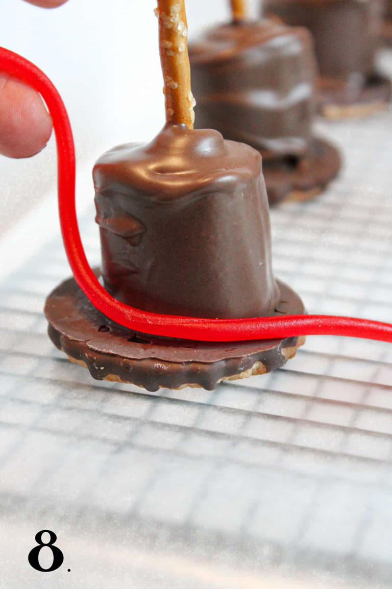 Pilgrim hat cookies