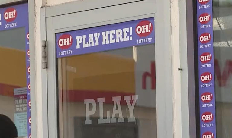 Luckiest cities, gas stations, and stores in Ohio to play holiday lottery: Data