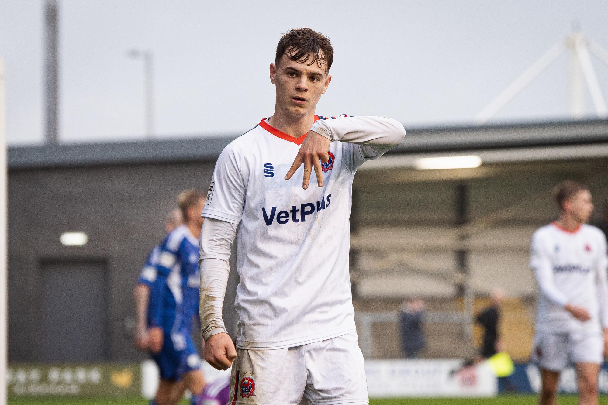 AFC Fylde 1 Buxton 2: Campbell’s curler leaves Coasters counting the cost