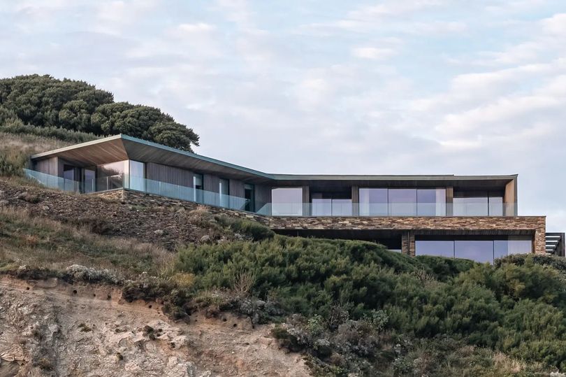 Grand Designs visits 'remarkable' Cornwall cliff home shortlisted for ...