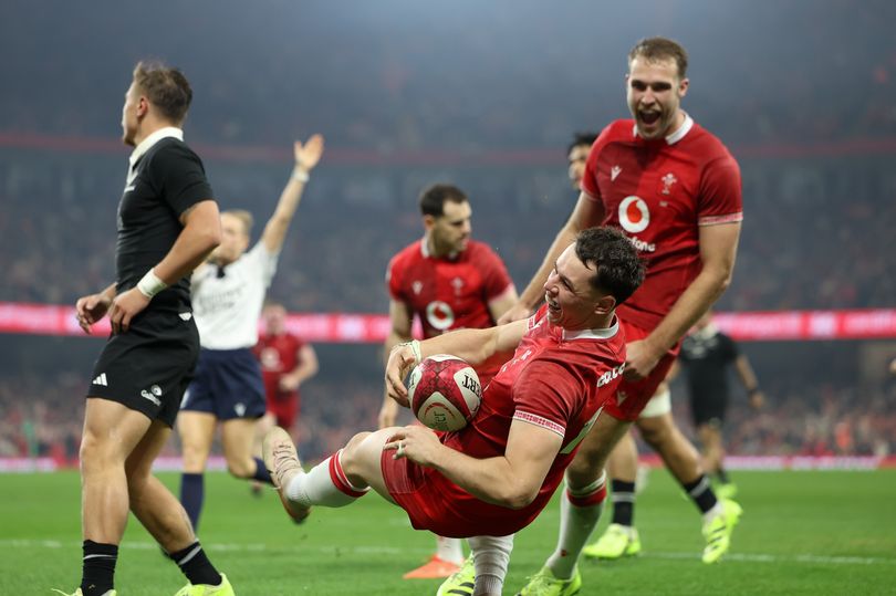 Wales can't live with the All Blacks but there is hope after what we ...