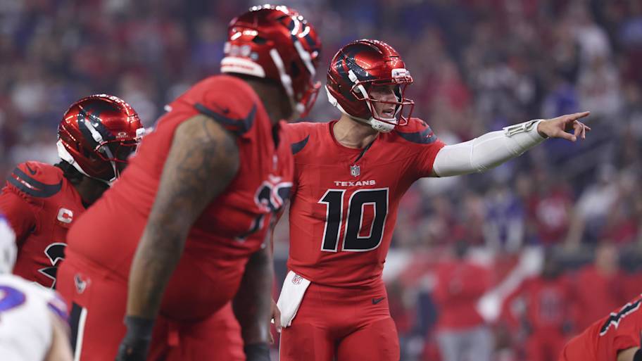 Texans Made Key Offensive Shift That Paid Off vs. Bills