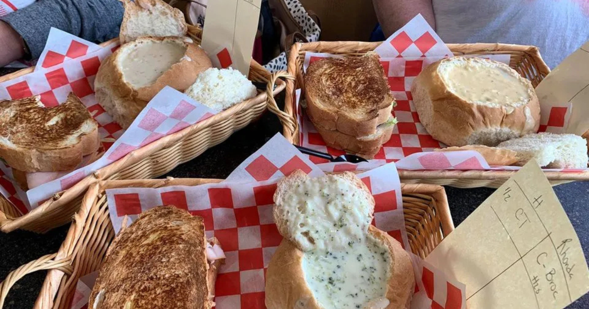 Why This Kansas Restaurant's Thanksgiving Sandwich Is a Must-Try