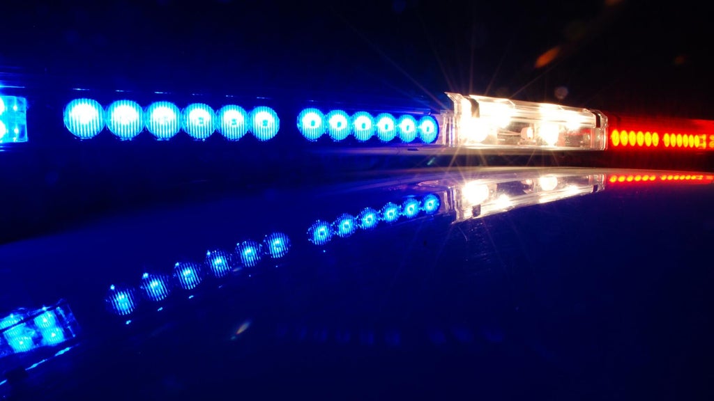 Northbound lanes of 101 Freeway completely closed in East Hollywood ...