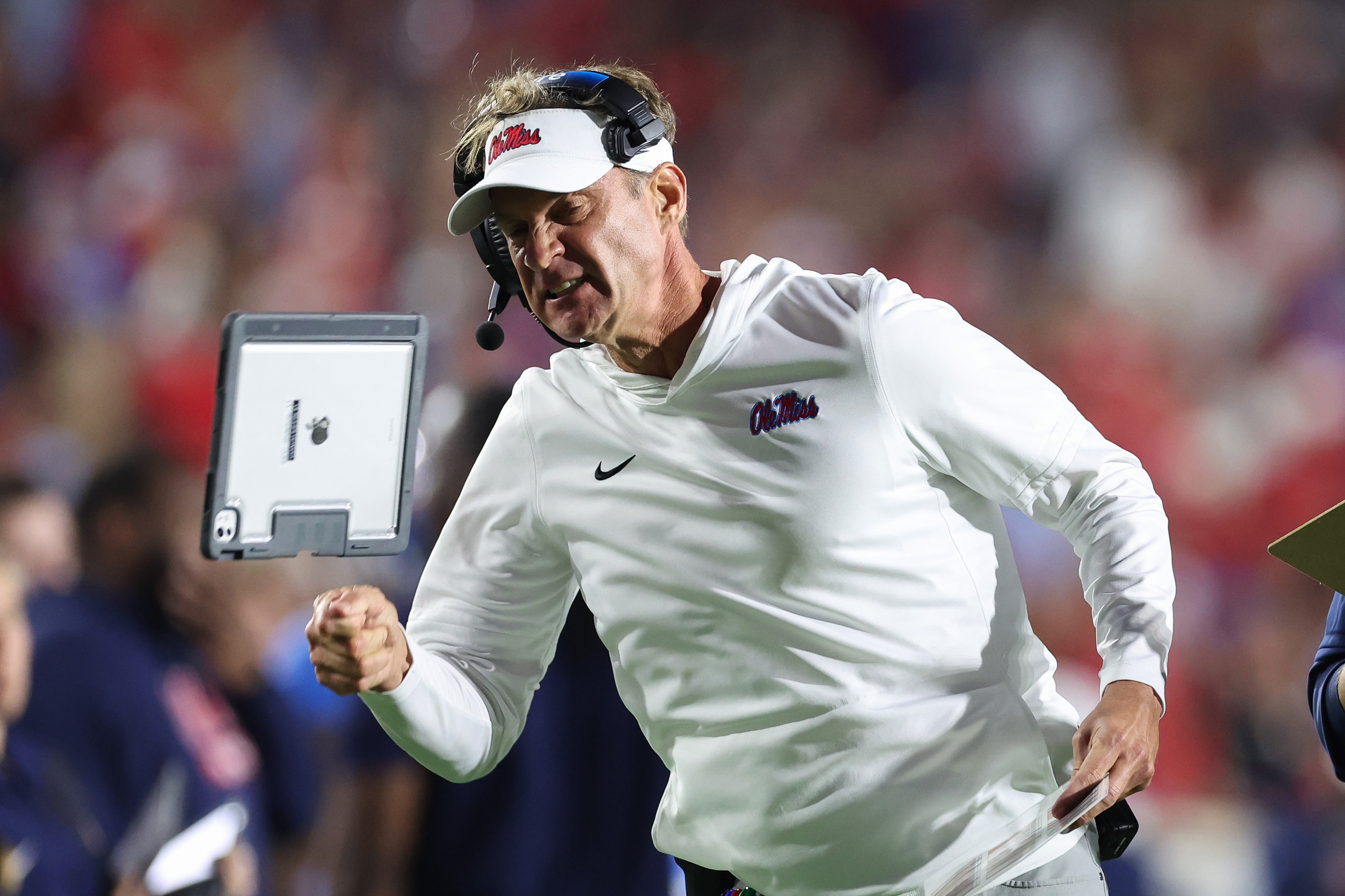 LSU offer for Lane Kiffin takes major turn on Saturday