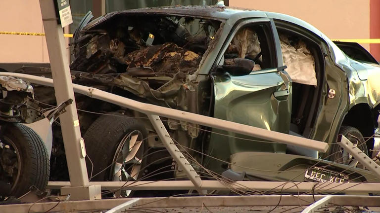 Alleged red-light runner causes crash near south Phoenix light rail ...