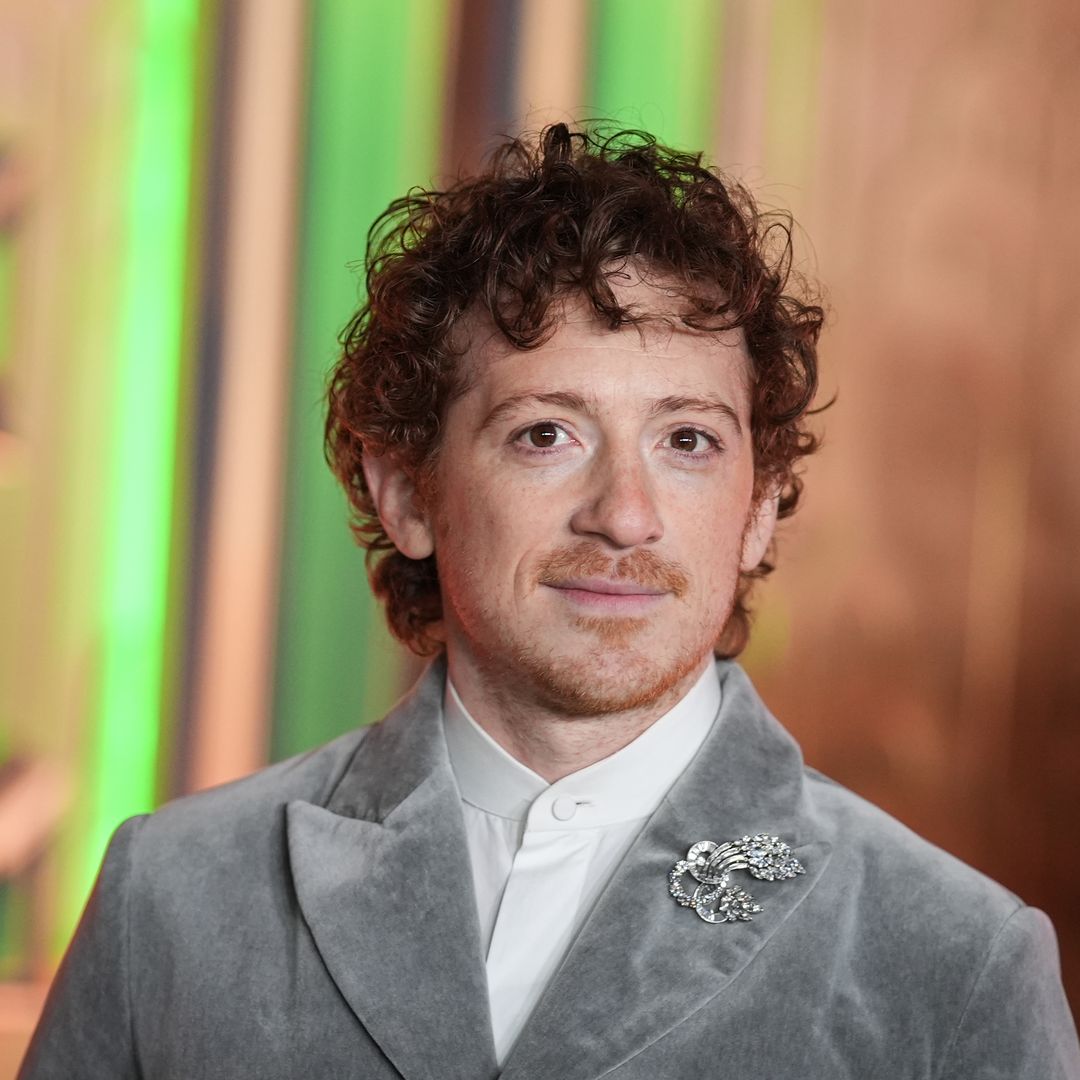 Wicked star Ethan Slater dodges questions on girlfriend Ariana Grande ...