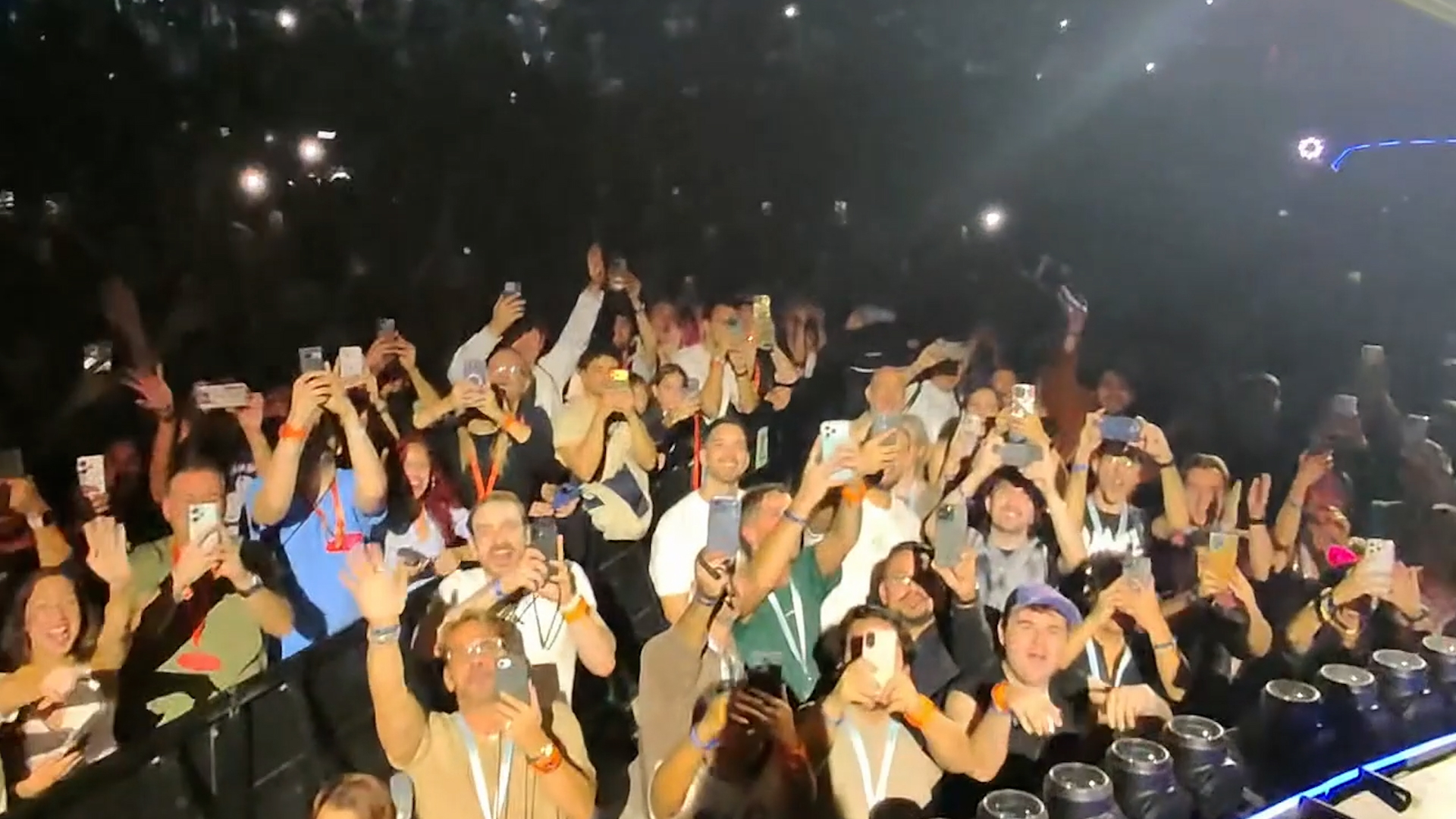 Inside the Show: Katy Perry Wears Fan’s Smart Glasses For Exclusive View