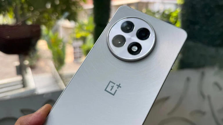 5 Of The Best Android Phones You Can Buy In 2025, According To Consumer ...