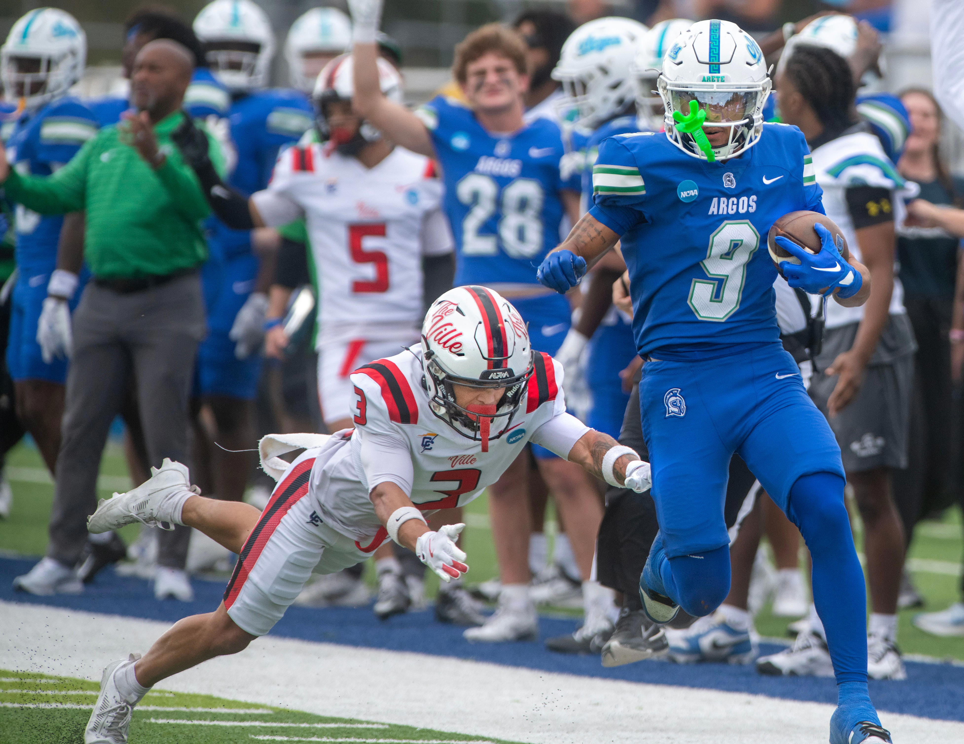 LSU football transfer portal tracker: Will RB Caden Durham return?