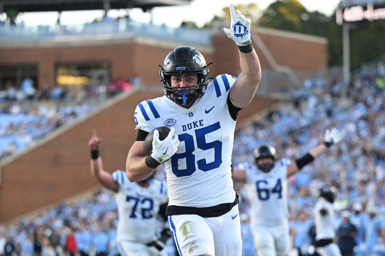 Gutsy fake field goal call late leads to Duke win at rival UNC