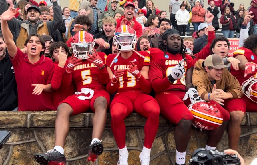 Pittsburg State Advances to Round Two of NCAA D-II Playoffs With Close ...