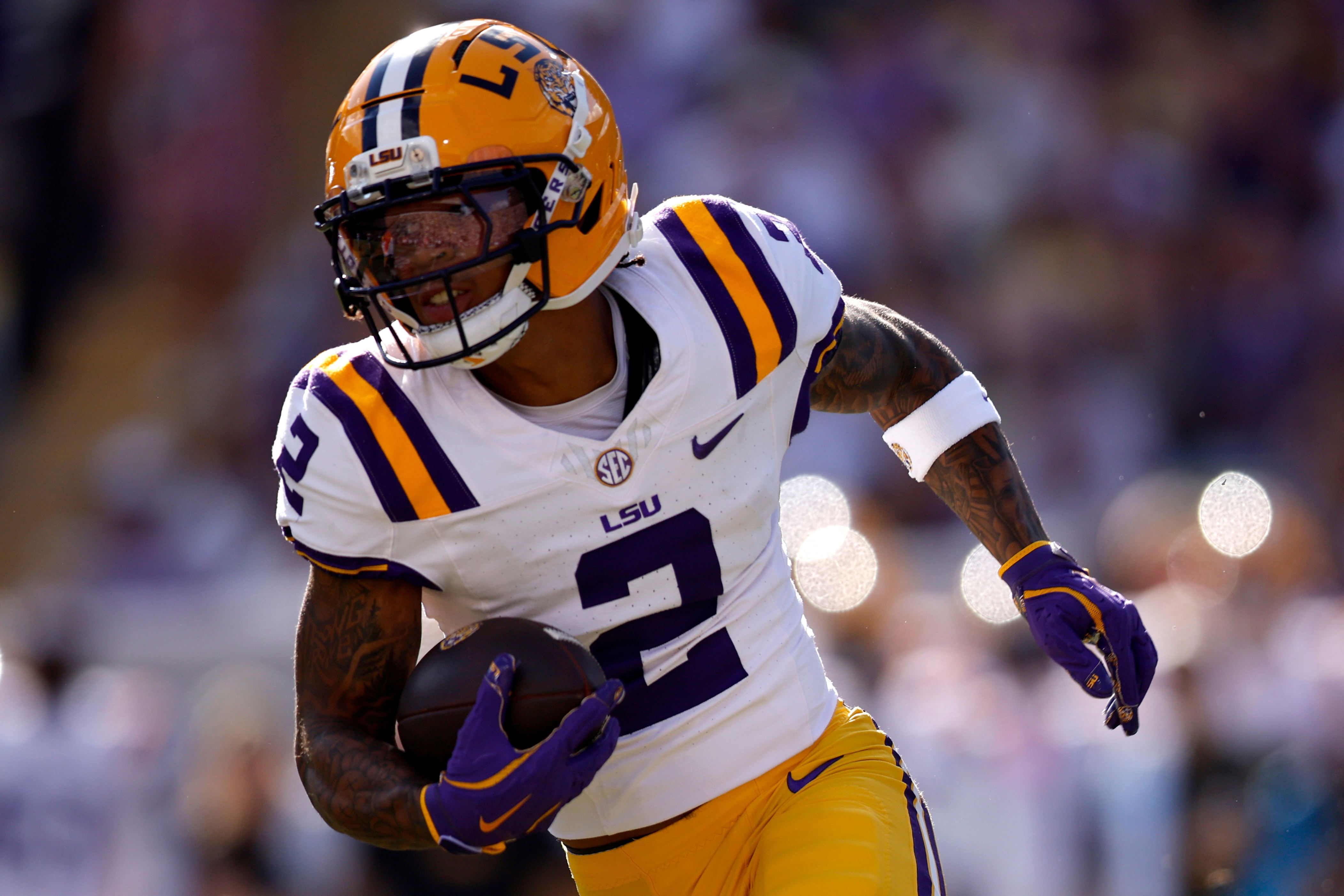 How to Watch Western Kentucky vs LSU: Live Stream NCAA College Football ...