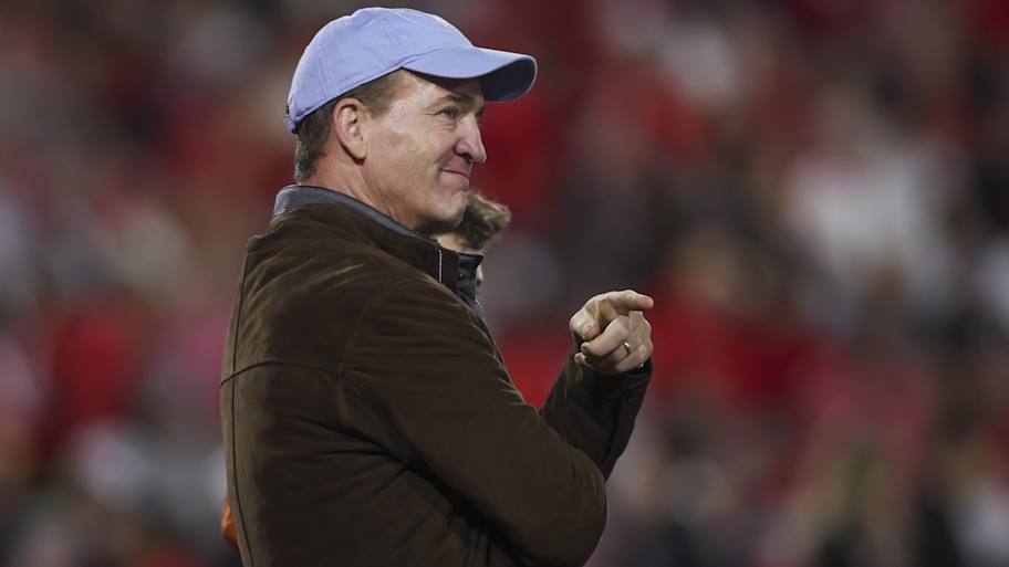 Peyton Manning’s son Marshall is 8th grader getting more hype than Arch now