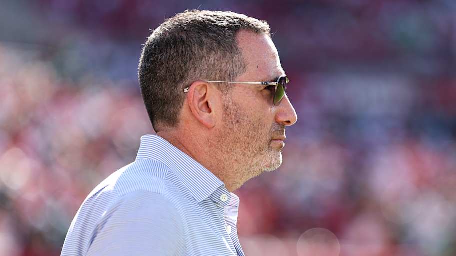 ESPN dissects Eagles' 2026 offseason with rising questions at key positions