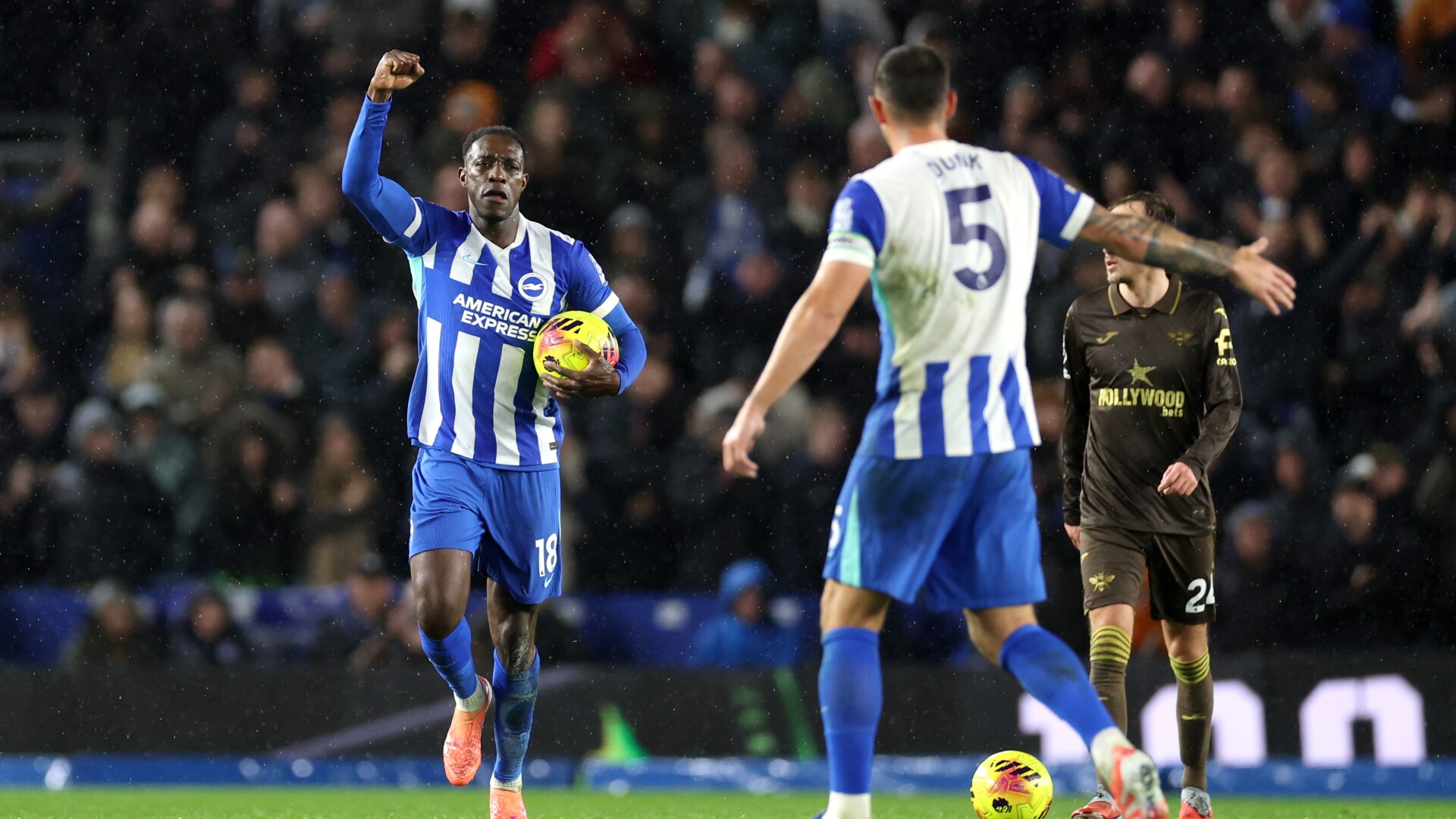 Brighton 2-1 Brentford: Verbruggen saves stoppage-time penalty to ...