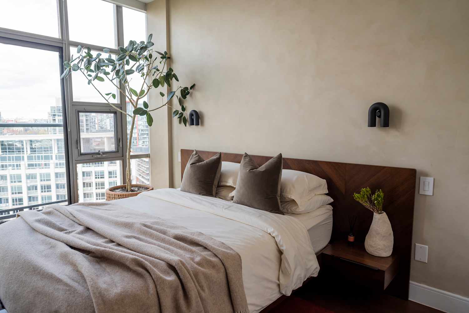 CGK Linens bed sheets have 400,000 five-star ratings and are only $25 ...