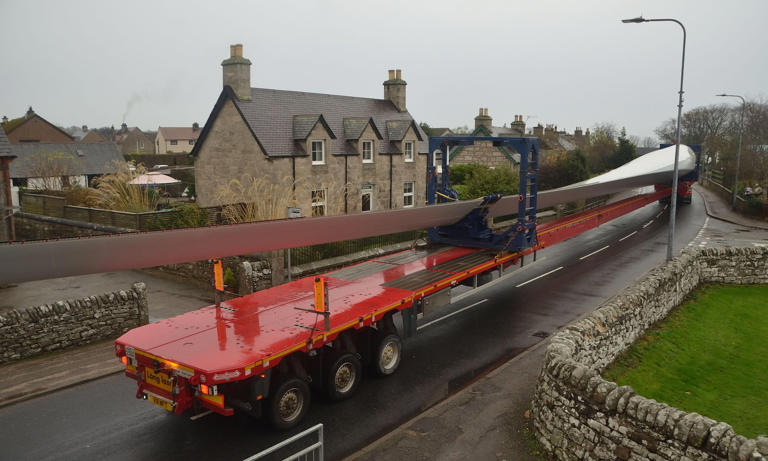 Catch criminals? Scotland's hard-working cops are too busy escorting ...