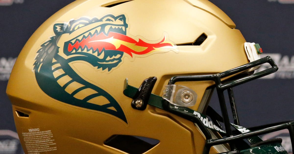 UAB player arrested in alleged stabbing at Blazers facility identified ...