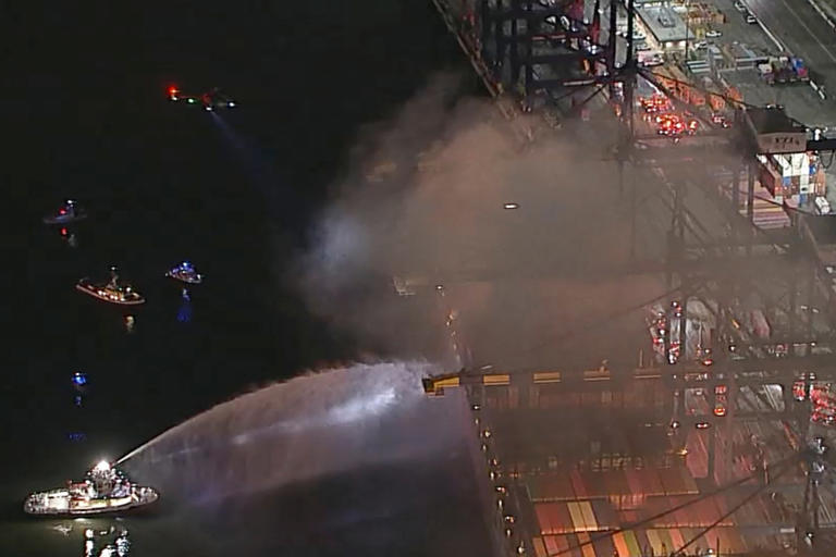 Cargo ship fire in Los Angeles nearly contained after shelter-in-place ...