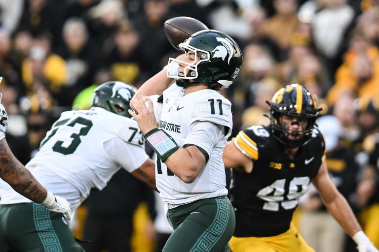 Alessio Milivojevic handling QB1 pressure for Michigan State football