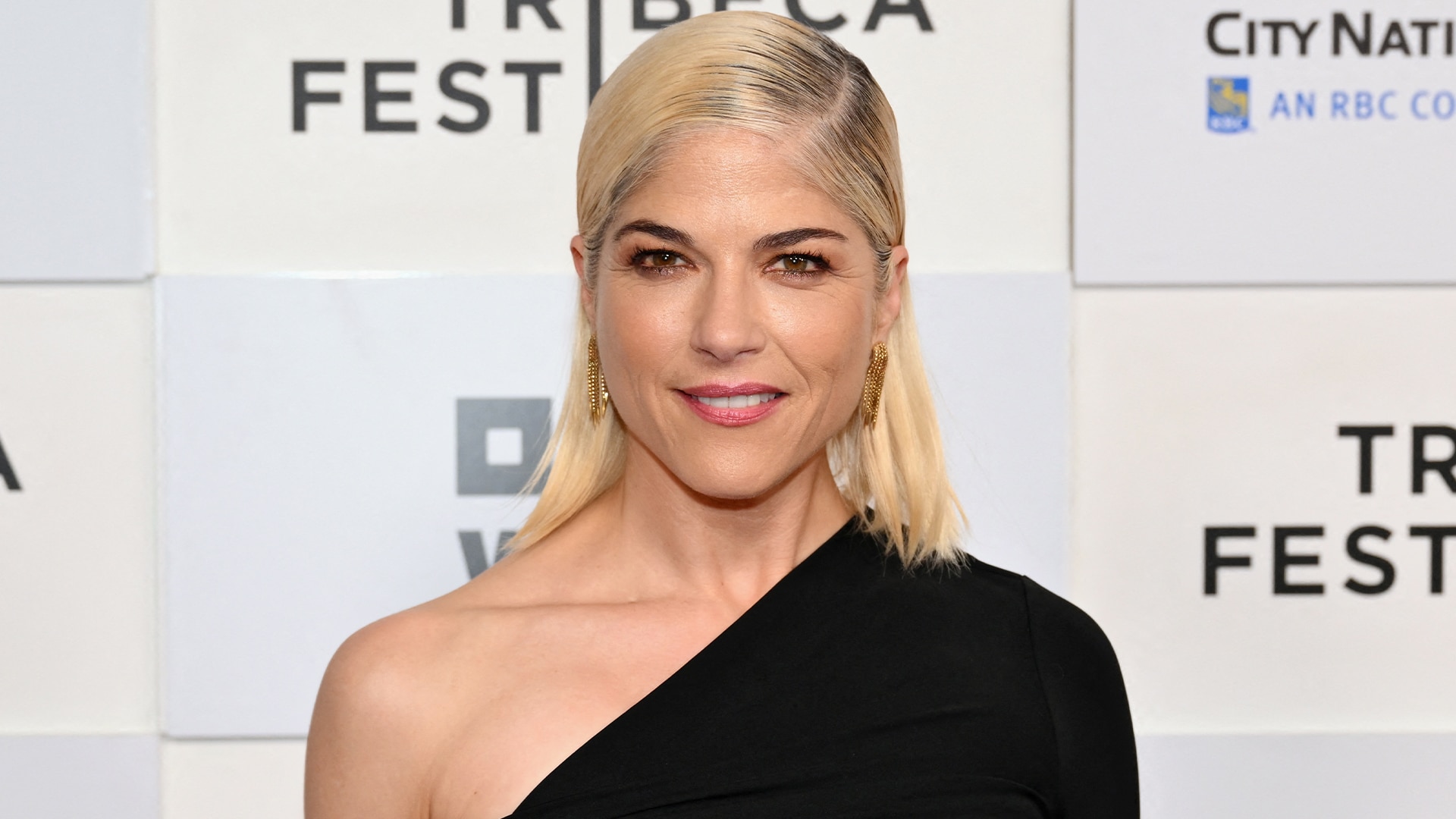 Selma Blair Gives Health Update Amid Multiple Sclerosis Journey