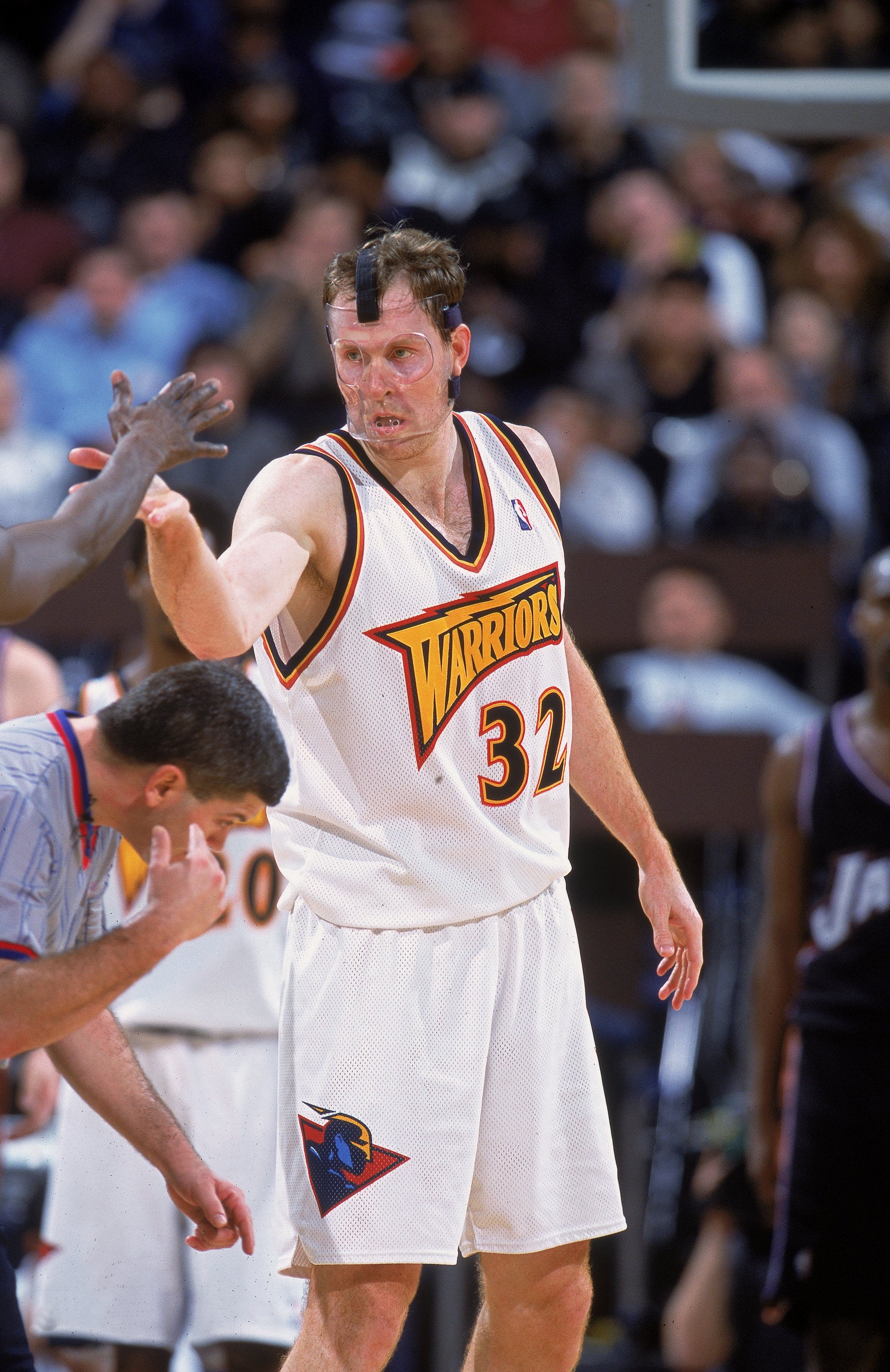 Golden State Warriors jersey history - No. 32 - Adam Keefe (2000-01)