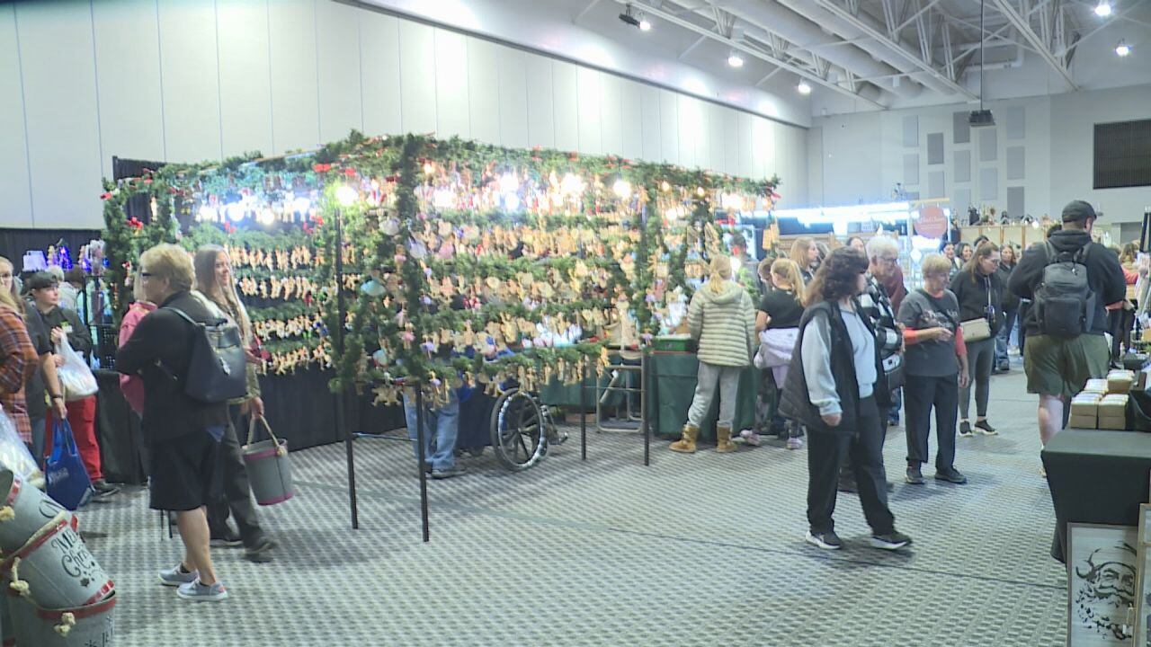 Sioux Falls Convention Center hosts 2025 Autumn Festival