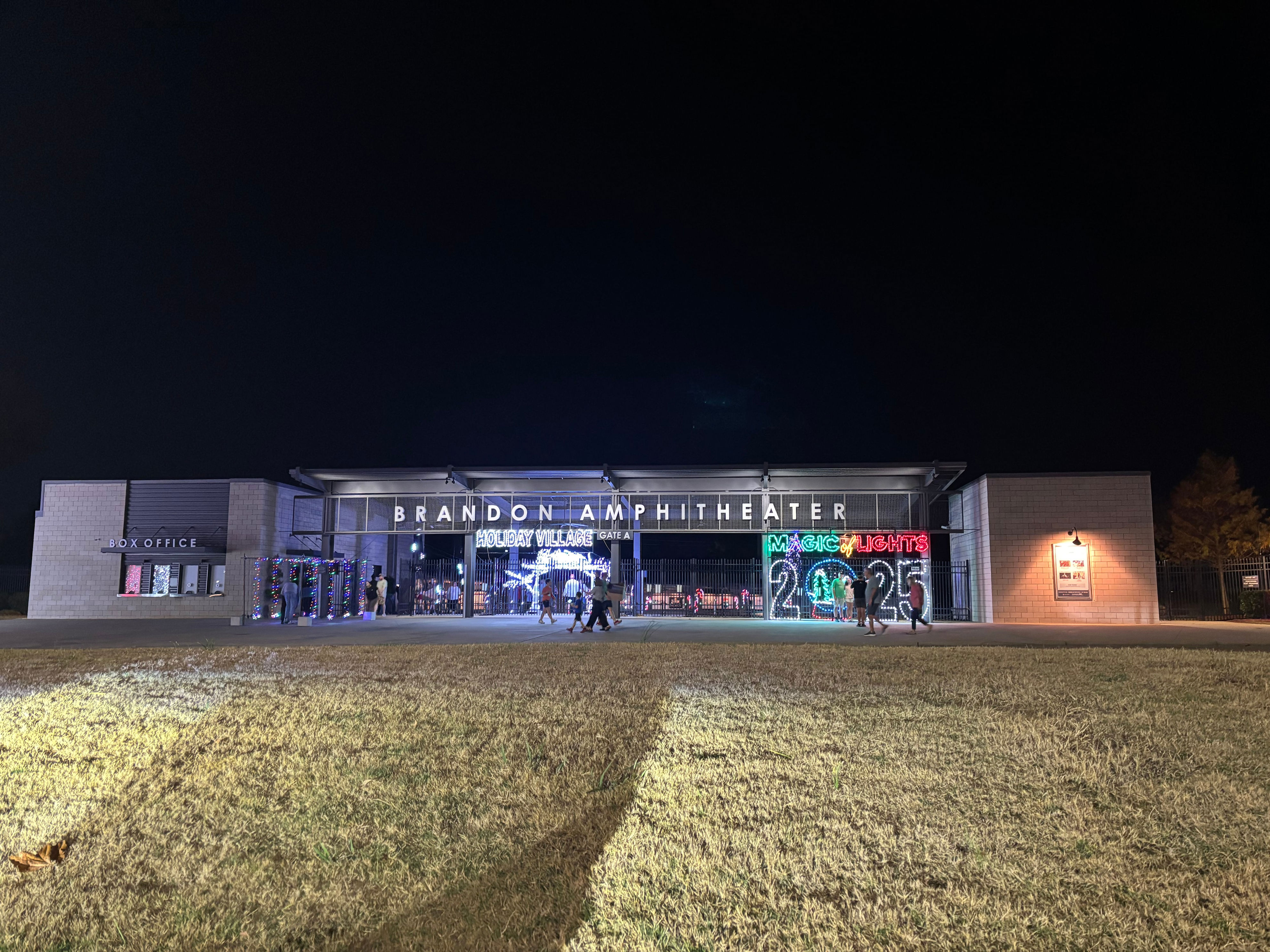 Over 300 participate in Brandon Bulldog Red Nose Run