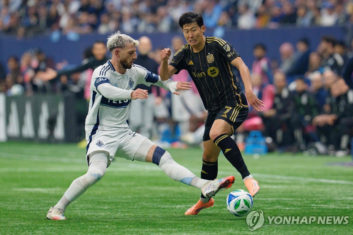 (LEAD) Son Heung-min scores twice, misses penalty as LAFC lose in MLS ...